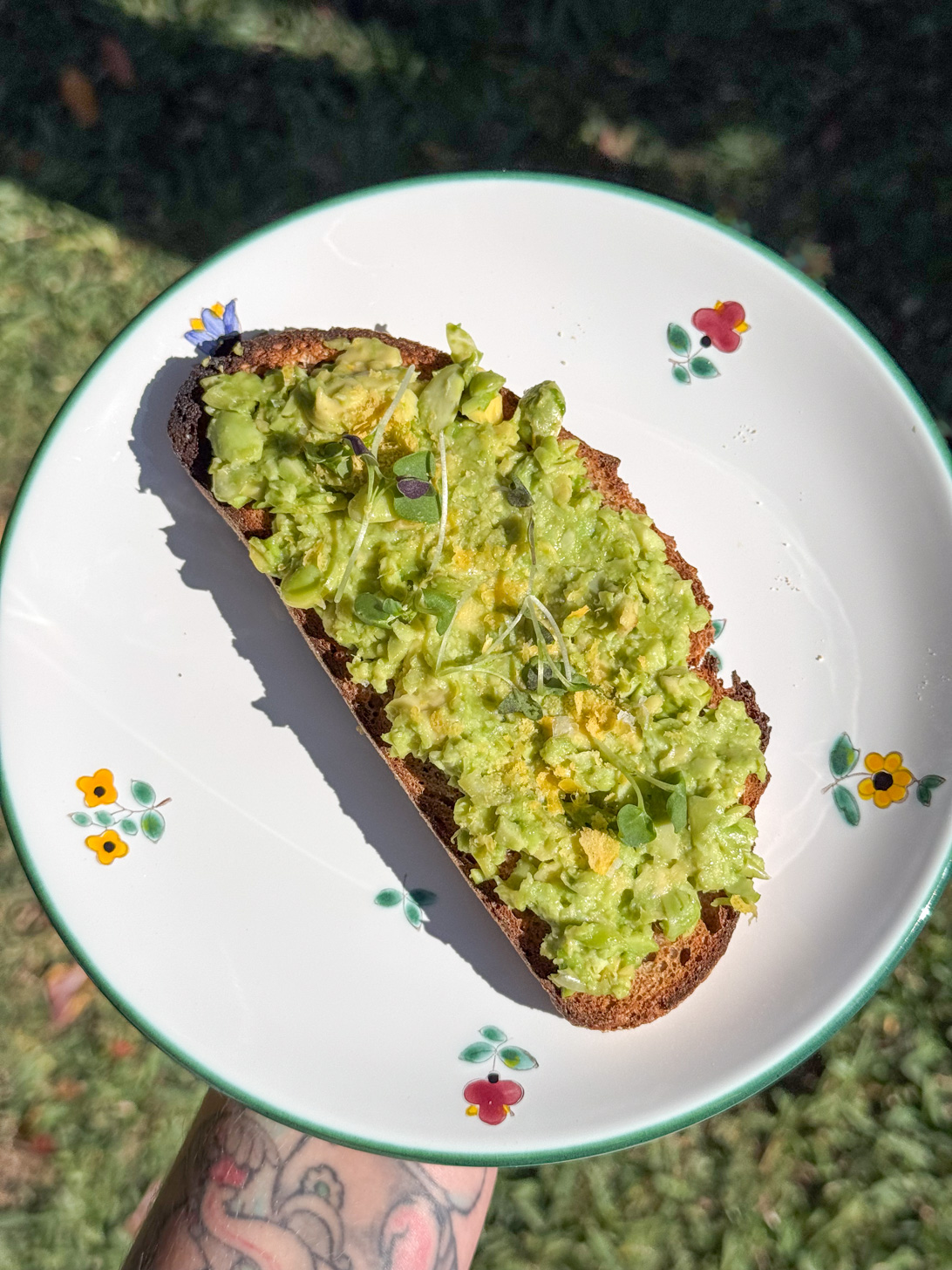 Easy Edamame Avocado Toast - A High-Protein Breakfast You’ll Love - The ...