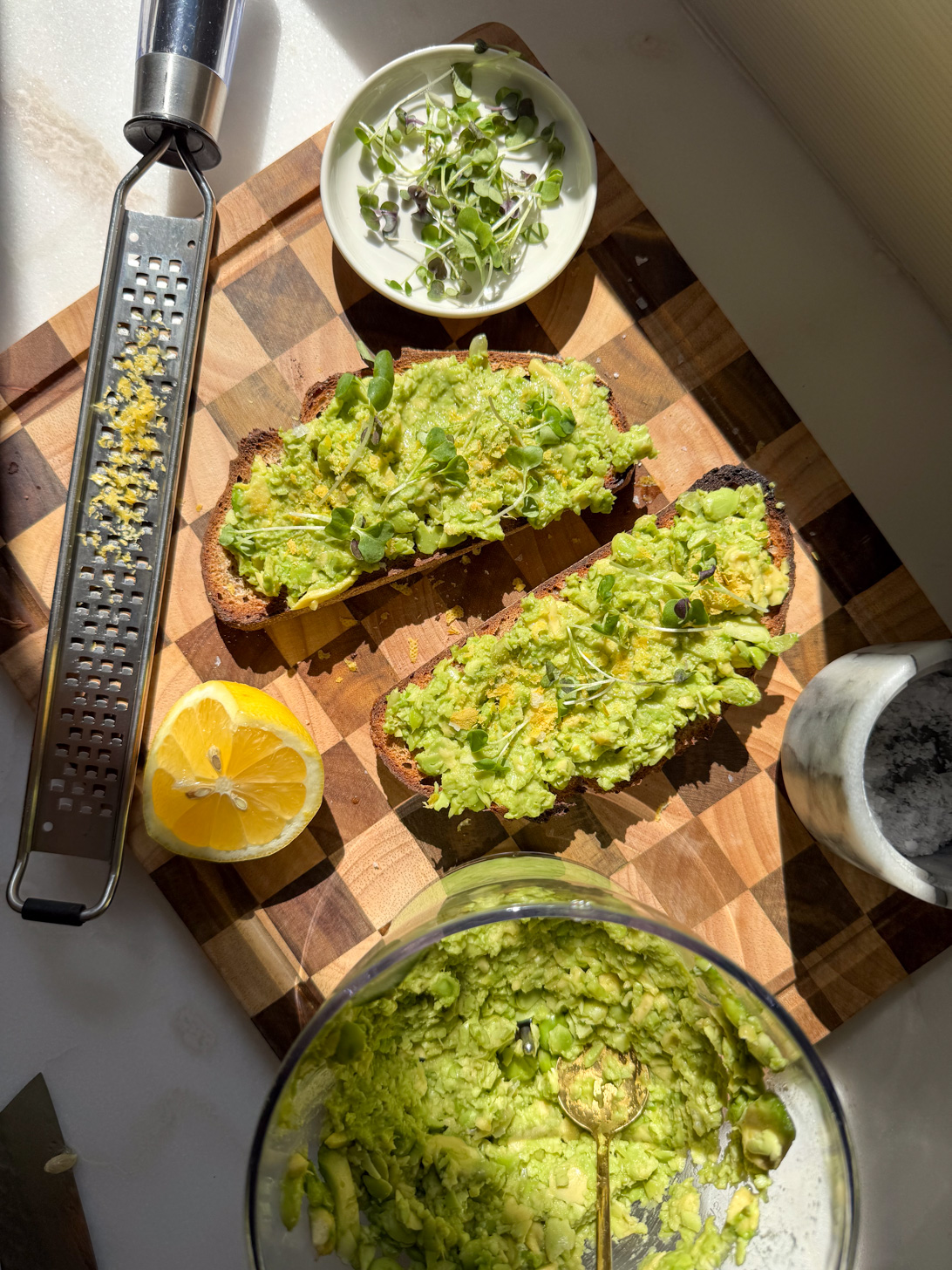 Easy Edamame Avocado Toast - A High-Protein Breakfast You’ll Love - The ...
