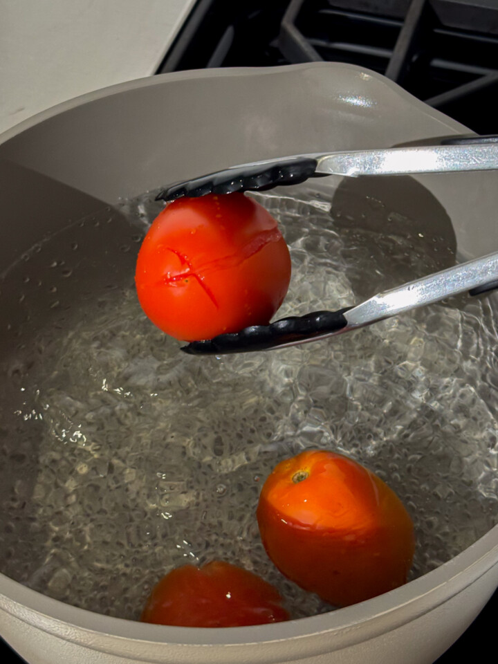 How to Make Easy Homemade Ketchup from FRESH Tomatoes (No Additives ...